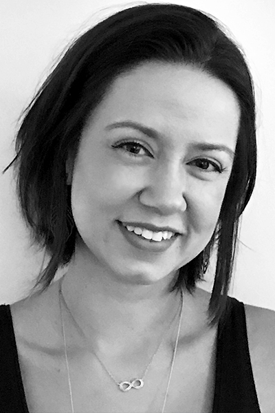 Locutora com Sotaque Sulista para Publicidade - Loc On Demand