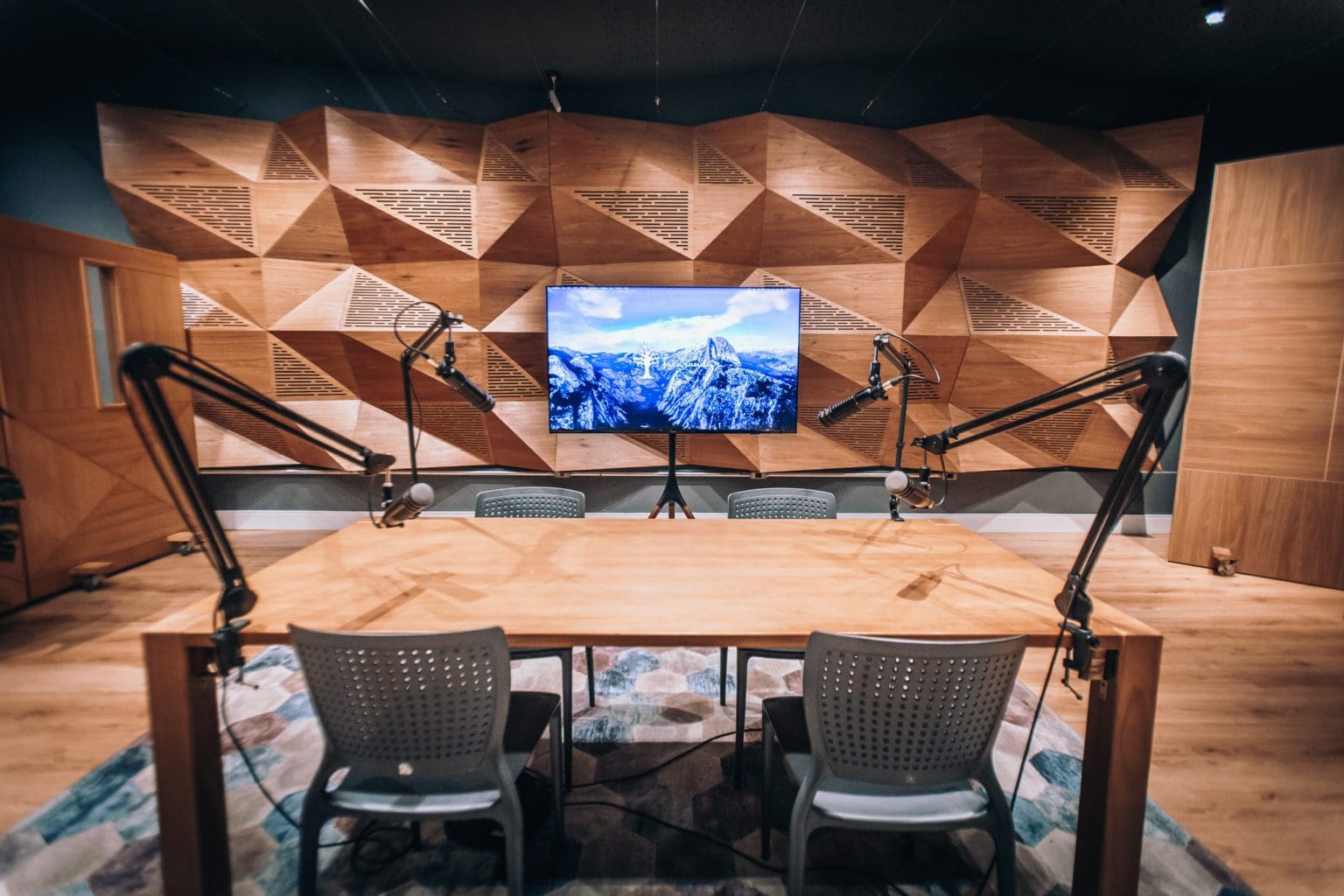 Estúdio de Podcast e Videocast em São Paulo - Loc On Demand